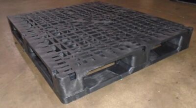 48x40 Stackable Rackable Pallet with optional support rods | Plastic ...